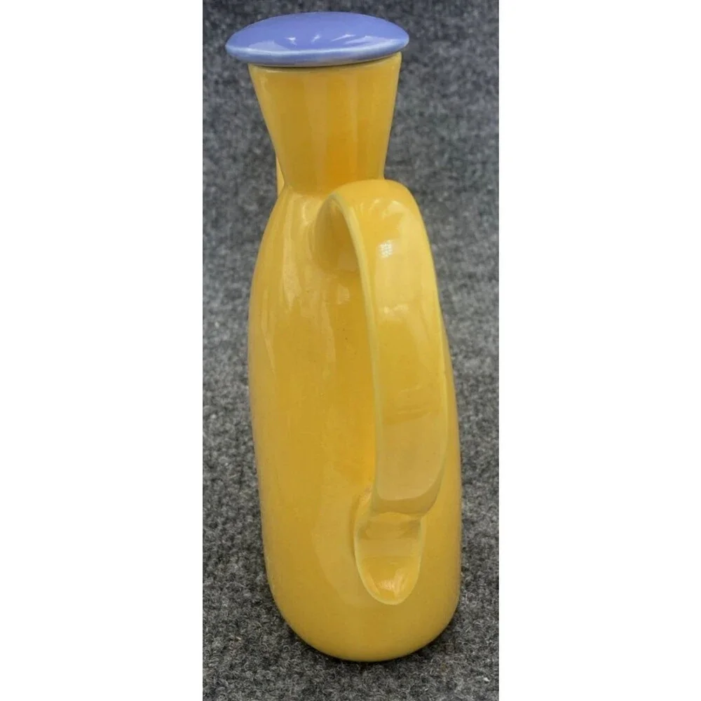 Lindt-Stymeist | Dining | Lindtstymeist Colorways Yellow Cruet Oil ...